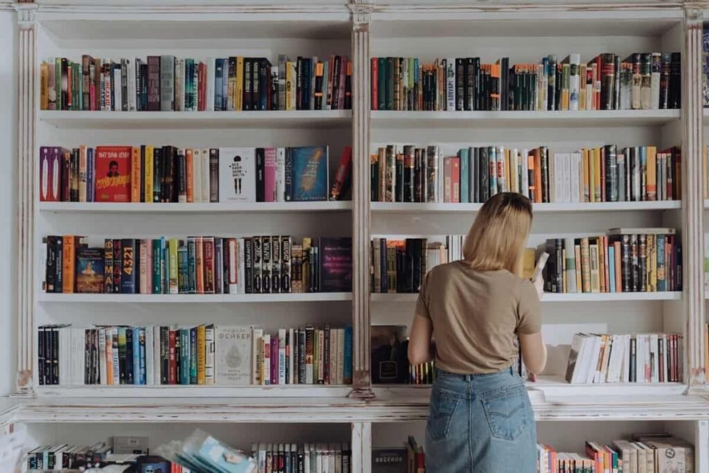 The Best Ways to Organize Your Book Collection